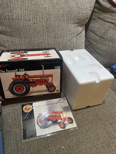 Ertl Precision Series Case IH Farmall 706 Tractor 1/16 Scale Die Cast ...