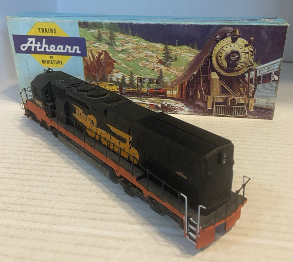 ATHEARN HO SCALE ~ RIO GRANDE SD40T-2 POWERED LOCOMOTIVE # 8287 Tested ...