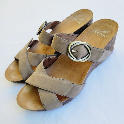 Dansko Women's Taupe Milled Nubuck Leather Susie Wedge Sandals - 40 (US ...