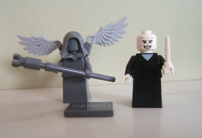 Lego Tom Riddle Grave Statue Voldemort Minifigures + 7596 Pieces Goblet ...