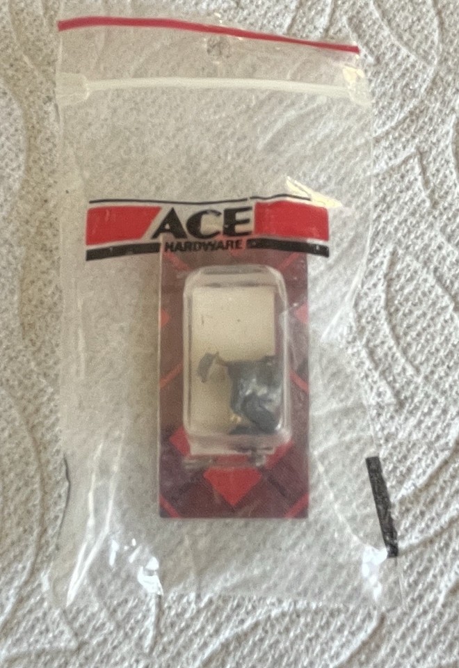 NEW HO scale people figure metal Weston #1211 seated hobo campfire Fire ...