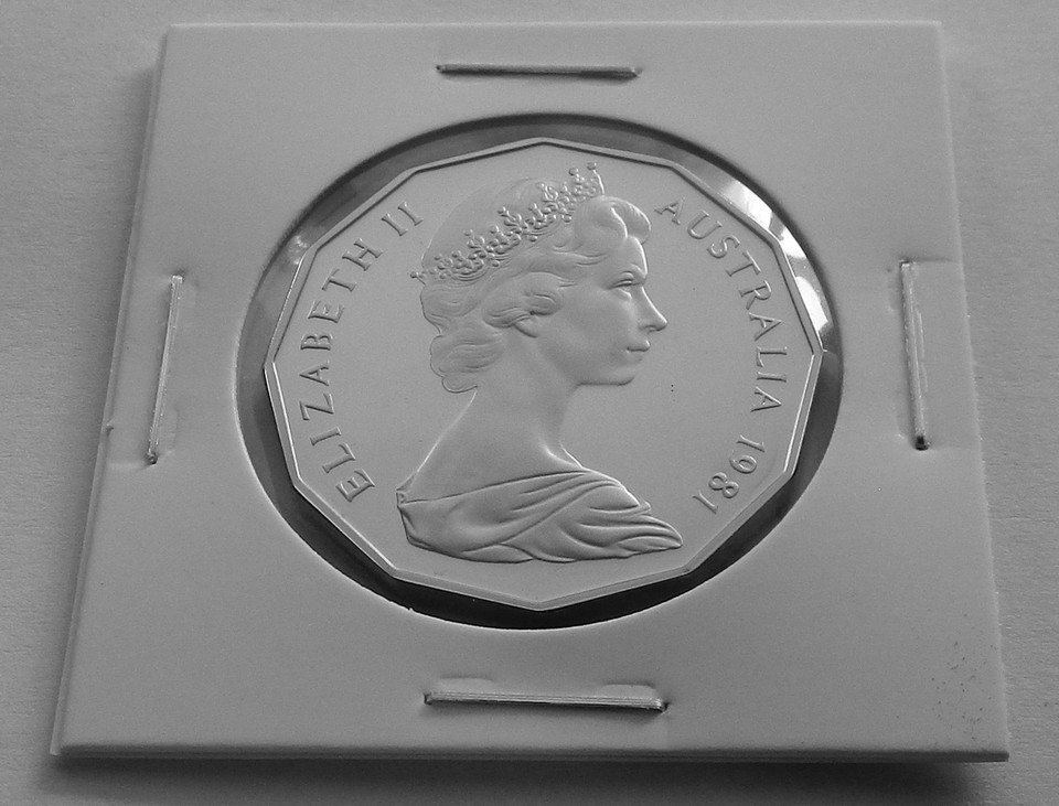 1981 PROOF 50 Cent coin Uncirculated Coat of Arms Australia | eBay