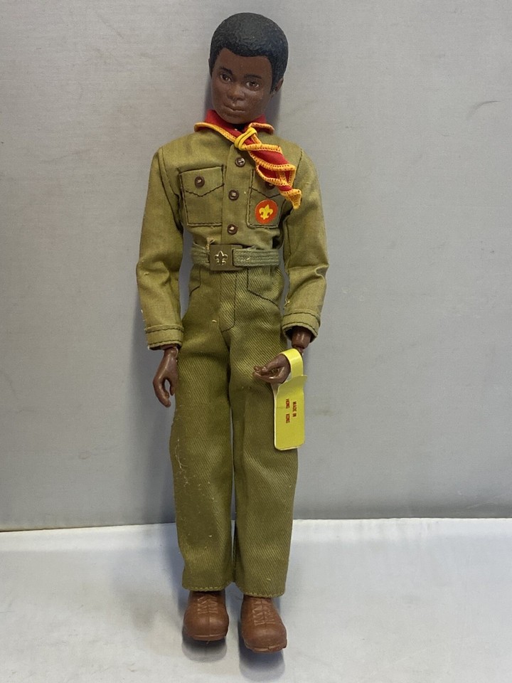 VINTAGE BOY SCOUT - BOB SCOUT ACTION FIGURE IN BOX W/ STICKERS And TAG ...