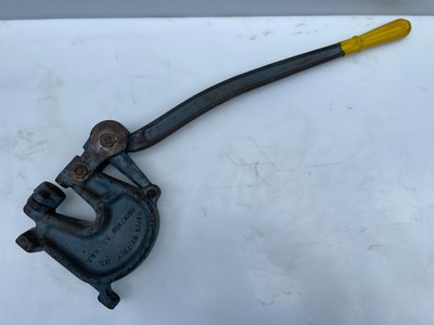 Fabrication - Bench Punch