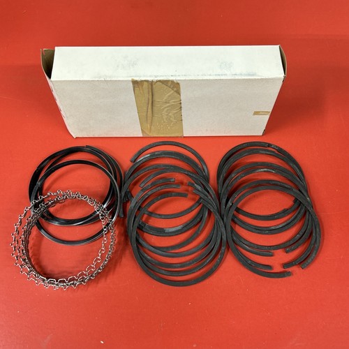 NOS Set/8 1959-64 Oldsmobile 394 V8 Engine Piston Rings Grant 2221 ...