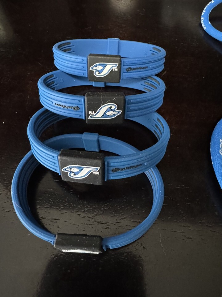 WORLD SERIES TORONTO BLUE JAYS Phiten MLB Titanium 4 Bracelets AND 4 ...