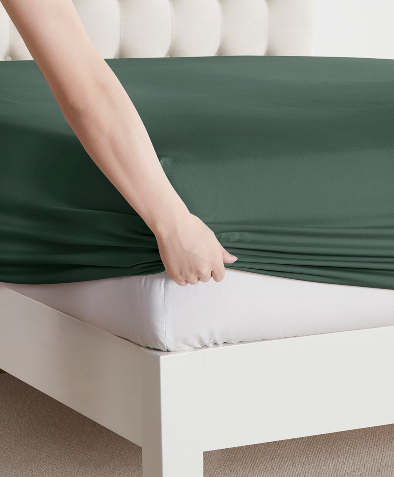 Super Deluxe 1800 Collection Hotel Quality 4 Piece Deep Pocket Bed ...