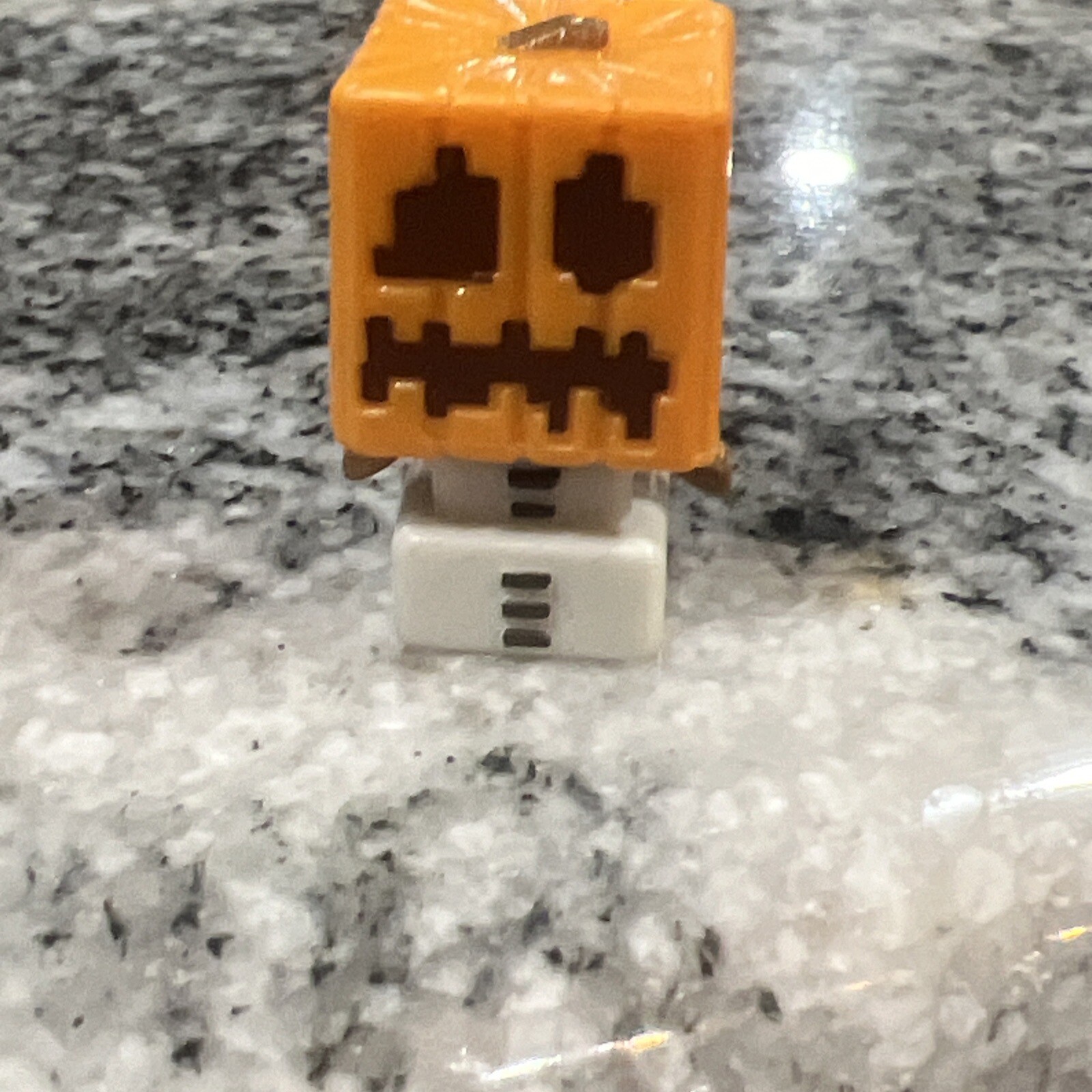 Minecraft Snow Golem Pumpkin Snowman 1" Inch Loose Mini Figure ...