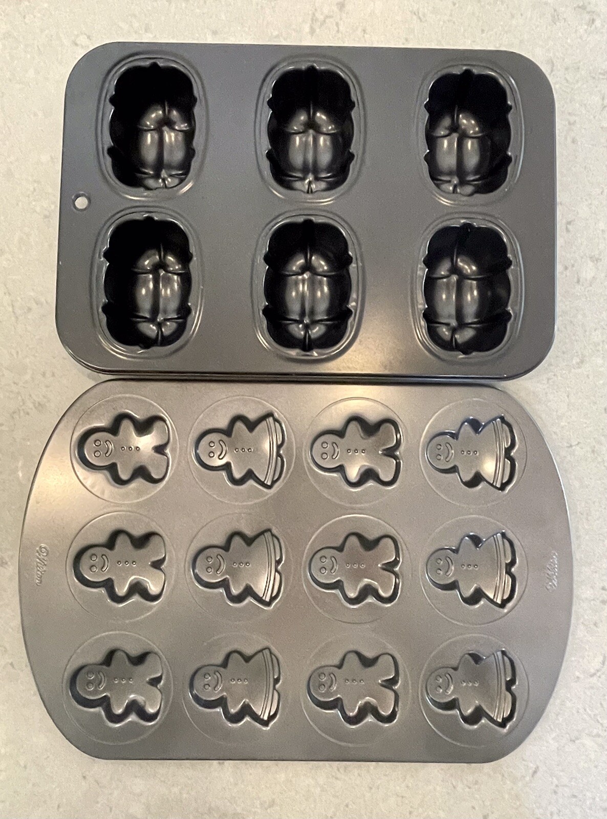 Set of 2 Bakeware Pans Nordic Ware Bundt Mini Loaf Pan & Wilton ...