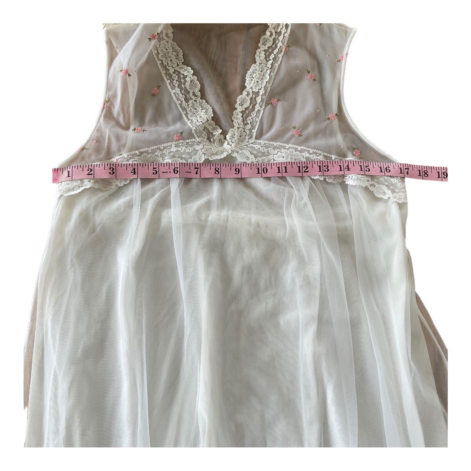 Miss Elaine Peignoir Set Negligee & Robe Floral Embro… - Gem