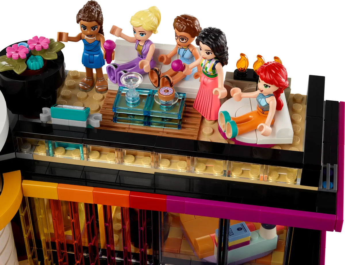 Lego Futuristic Mansion LEGO Friends Andrea's Modern Mansion House