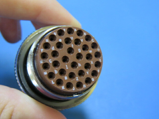 CORSAIR MS3476L-18-32S per Lot 32 Position Circular Connector Plug F ...