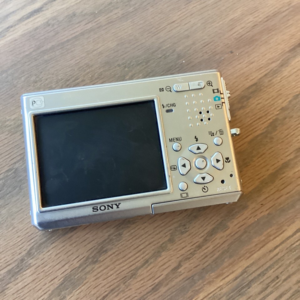Sony Cyber-shot DSC-T1 5.0MP Silver Digital Camera. Working. CAMERA ...