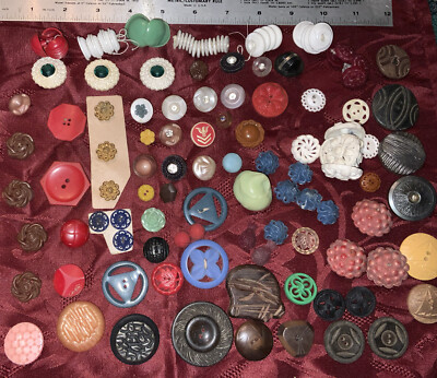 Vintage Buttons Lot Plastics Pierced Wood | eBay