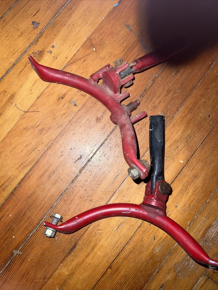 Benelli Dynamo 65cc Footrests Foot Rests Brackets Foot Brackets Nice ...