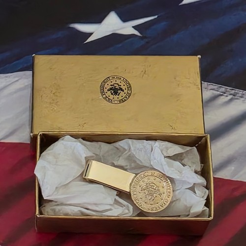 Lyndon B Johnson Vice Presidential Seal Kennedy White House Issue Tie ...