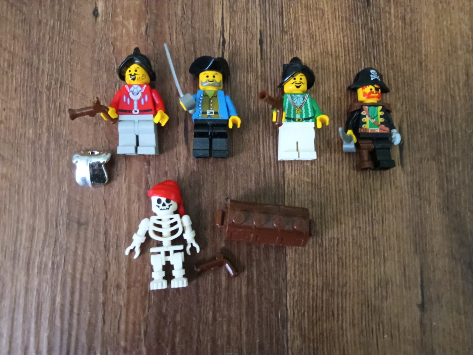 Lego Pirates 6204 Buccaneers Minifigures | eBay