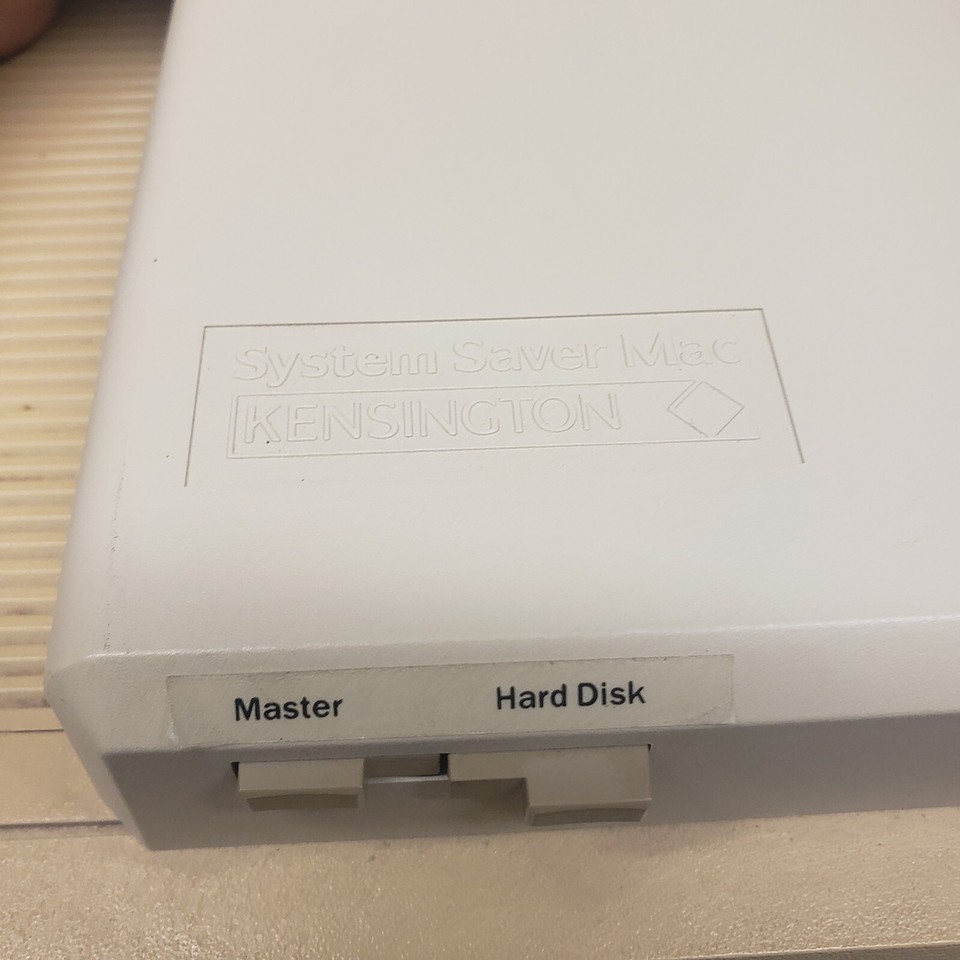 APPLE MACINTOSH PLUS Vintage 1988 Computer (M0001A) - PARTS/REPAIR Read ...