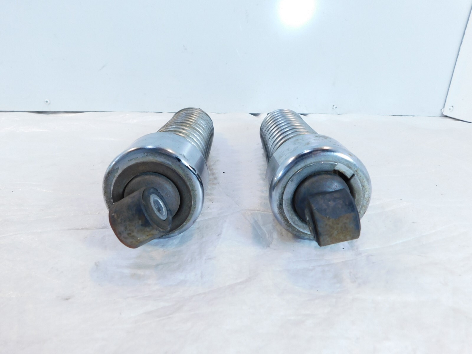 1979-1981 Harley Davidson XL Ironhead Sportster 1000 Chrome Rear Shock ...