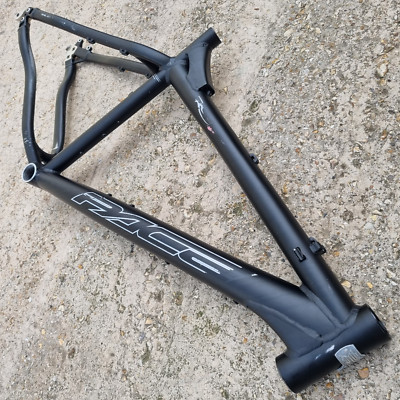 Pace RC305 Mountain bike frame XCAM Aluminium tubing Black retro bike ...