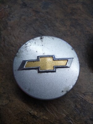 2005-2017 Chevy Cobalt Cruze Sonic Spark Center Cap 96682160 | eBay