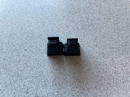 2004-2010 MERCEDES-BENZ CLS500 C219 ~ 2 TRUNK BOTTOM PANEL RIVET ...