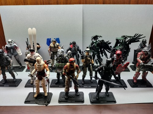 GI Joe POC Pursuit of Cobra 16 figures lot Crazy Legs Alley Viper Shock ...
