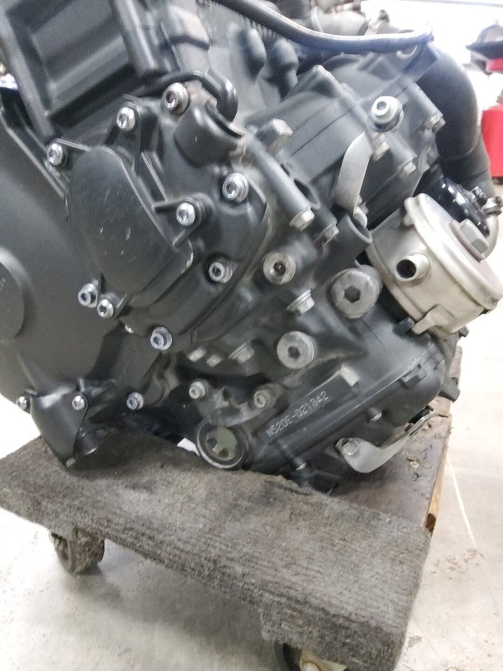 09-14 10 11 12 13 Yamaha R1 YZF-R1 Complete Engine Motor (UNK MILES ...