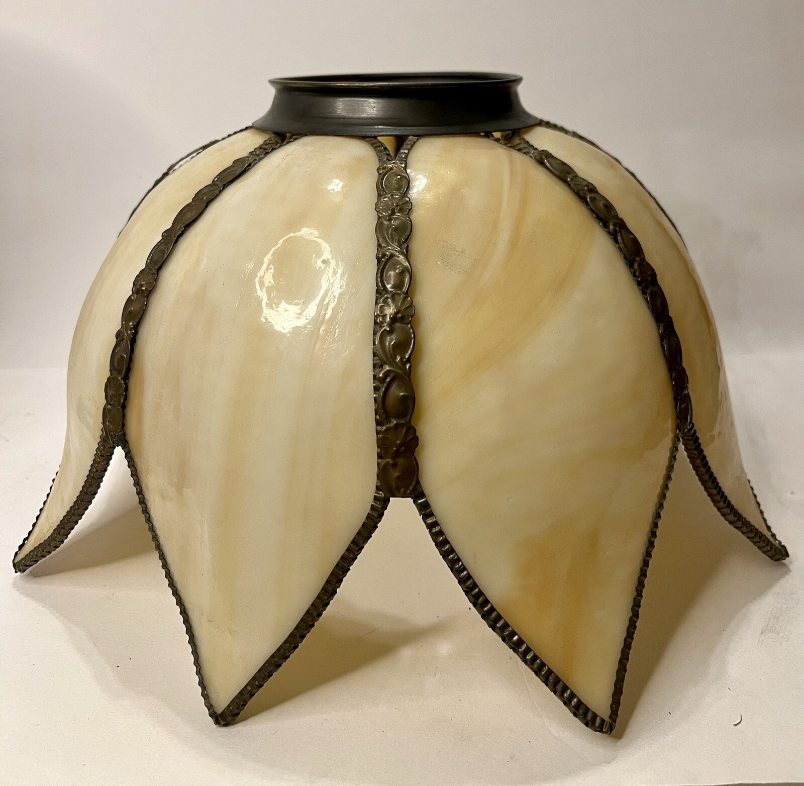 Vintage Brass & Slag Stained Glass Tulip Lamp Light Shade 8 Panel 12.5 ...