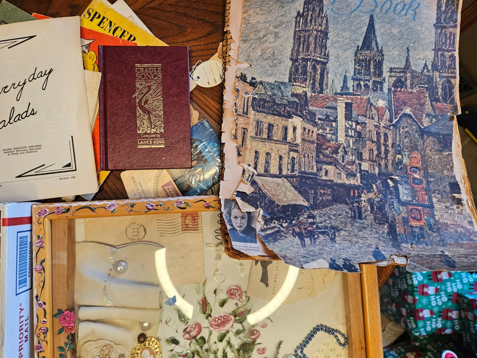 Buttons, old glove, 1930's Scrapbook, vintage paper goods, vintage ...