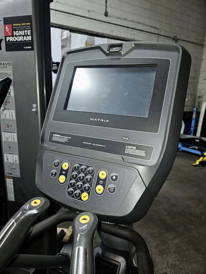 Matrix A5X Suspension Trainer Ellipticals w Touch screen | eBay