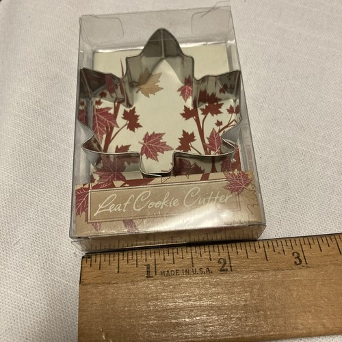 Mini Maple Leaf Cookie Cutter Metal Fall Pie Crust Cutter 3” US Kate ...