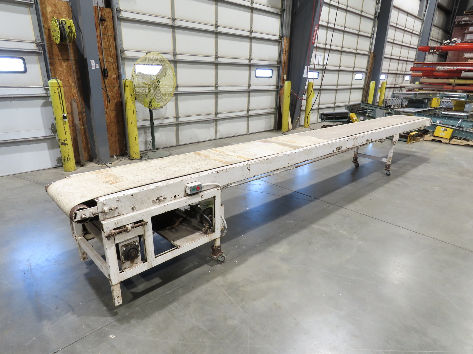 24"x 20' 9" Slider Bed Conveyor on Casters 20" Belt 115V 1PH End Drive ...
