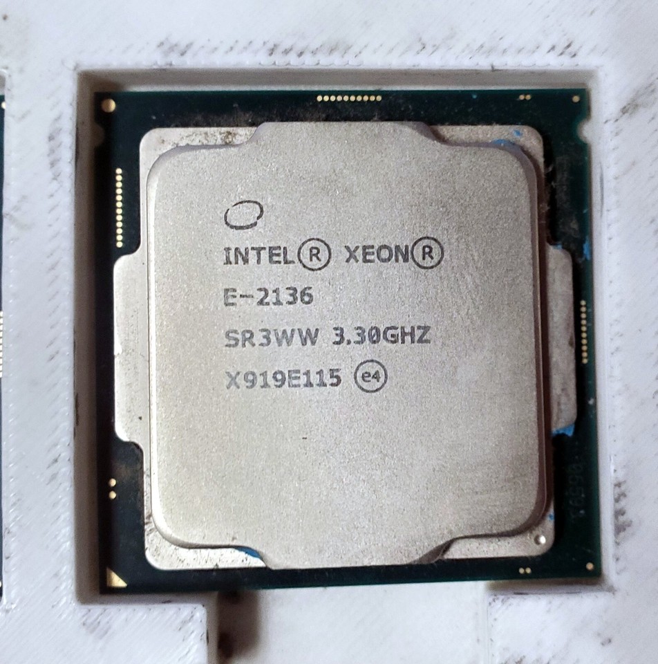 Lot of 4 Intel Xeon E-2136 SR3WW 3.30GHz 6-Core CPU Processors LGA1151 ...