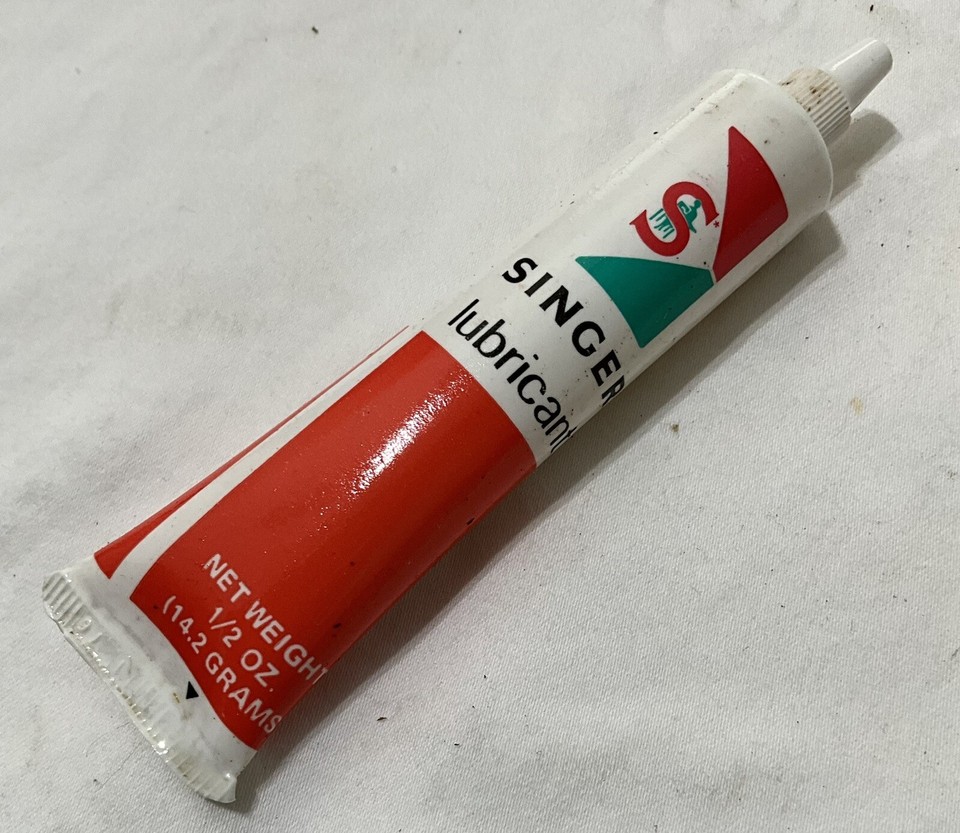 Sewing Machine Oil Can & Oiler W/ Singer Sewing Machine Motor Lubricant ...