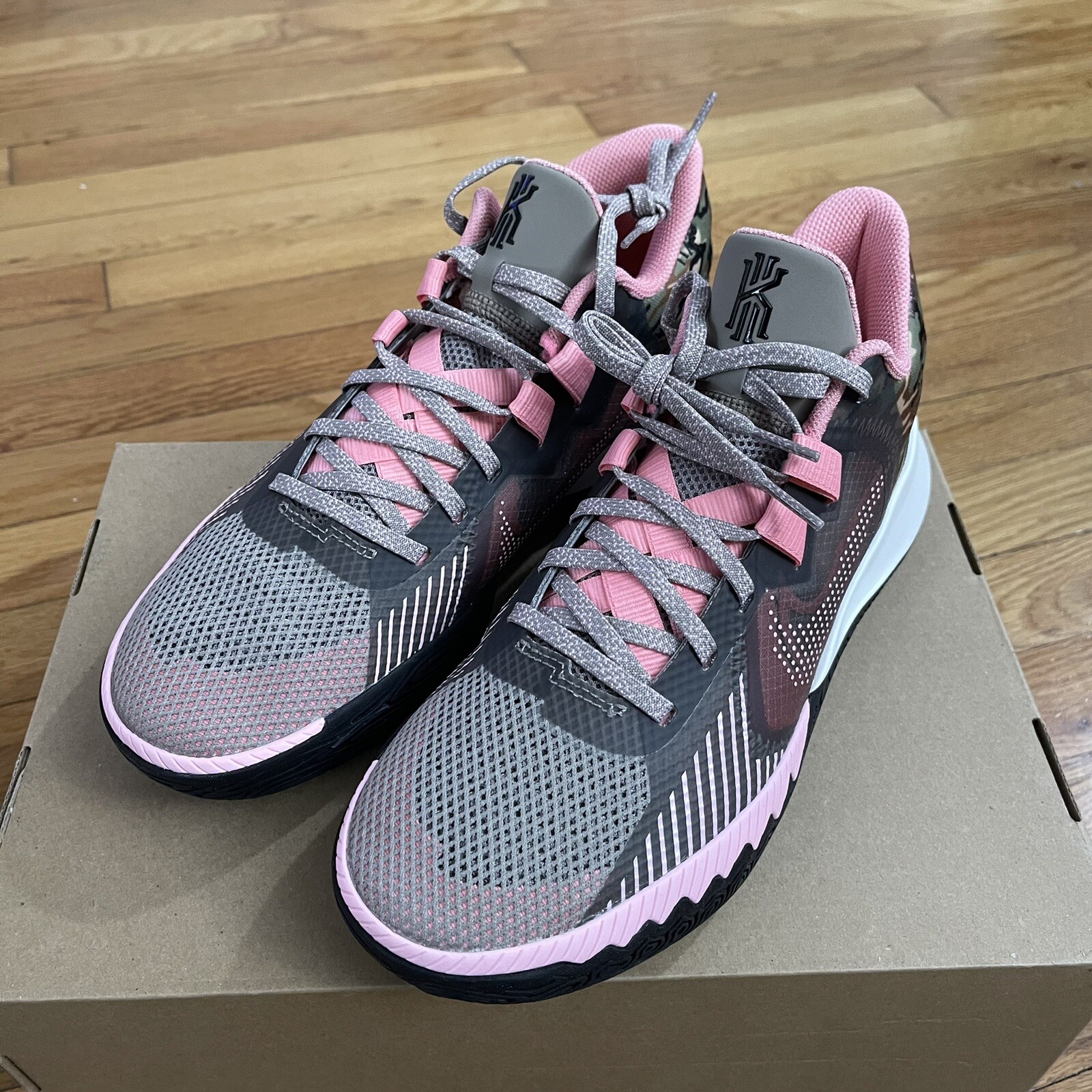 NIKE KYRIE FLYTRAP V BASKETBALL SHOES Moon Fossil Mens Size 8.5 CZ4100 ...