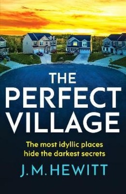 J.M. Hewitt The Perfect Village (Tascabile) | eBay