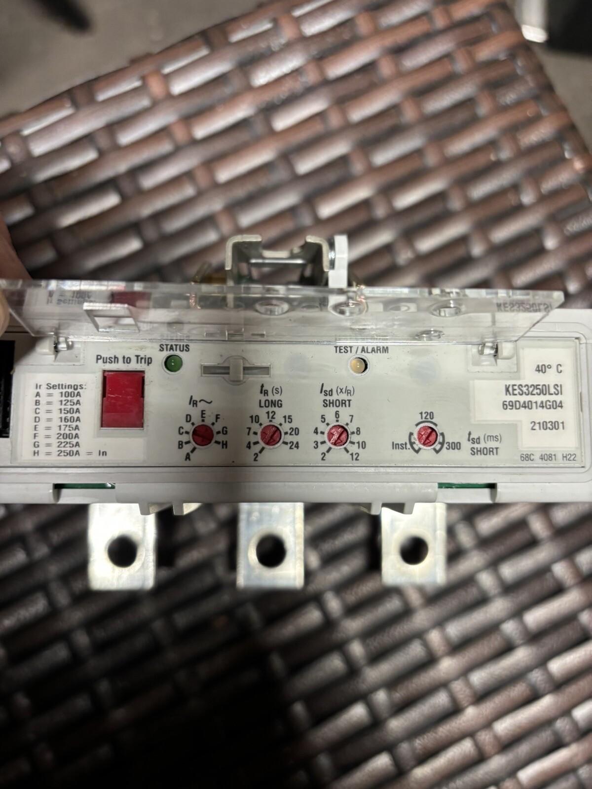 Eaton KES3250LSI 69D4014G04 250 Amp LSI Trip Unit New | eBay