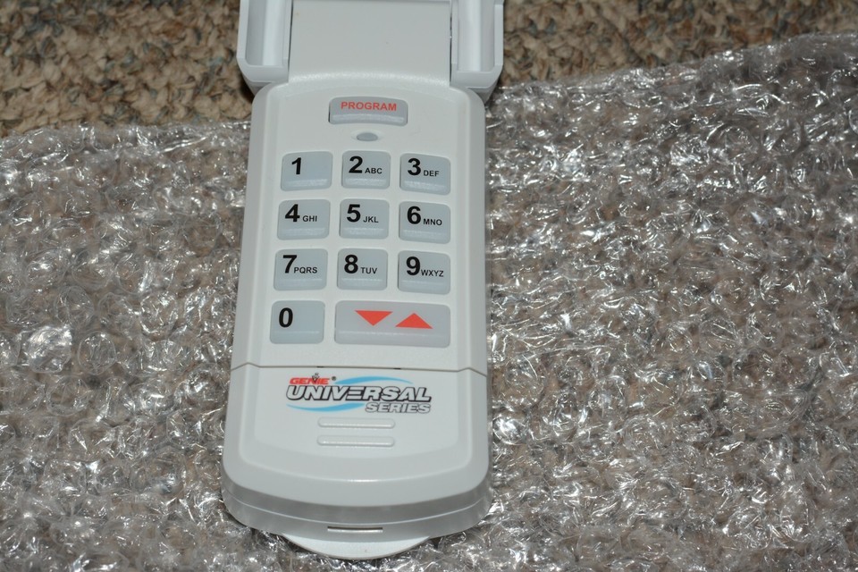 Genie GUK-R Wireless Universal Garage Door Opener Keypad, Works on all ...