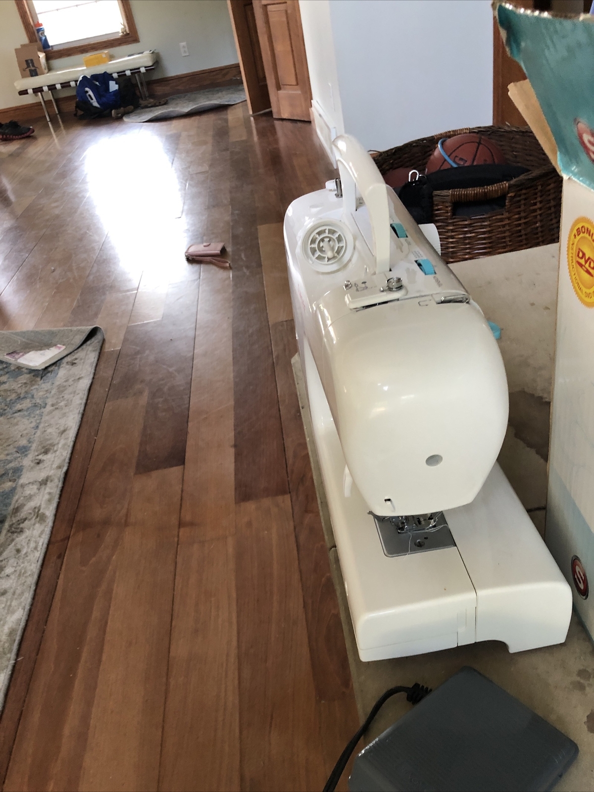 singer sewing machine Model 2623 Used 3 Times | eBay