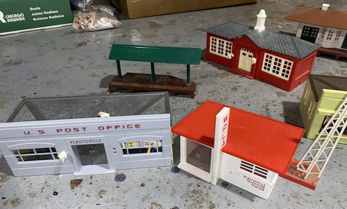 25 Vintage Plasticville O gauge OS Train scale building Kits Nice ...