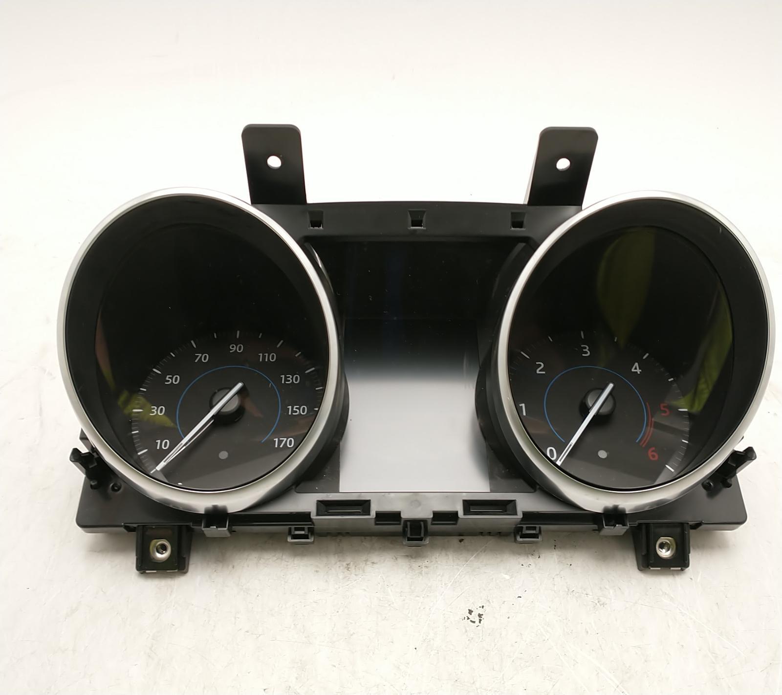 2018 JAGUAR F-PACE 2.0L Diesel Speedometer Speedo Clocks KK8310F844BF 0 ...