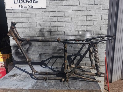 Triumph T21 3ta. 5ta T100... T21. 350.cc. .frame. WITH CURRENT V5C ...