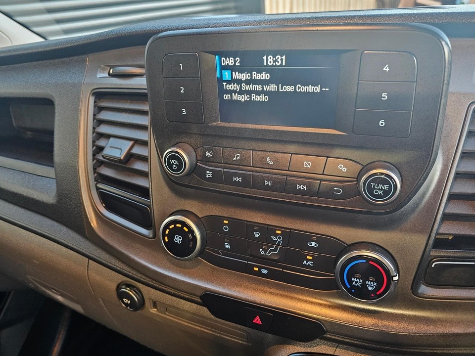 2018 (68) FORD TRANSIT CUSTOM CREW CAB *ENFORCER*TREND*AIR CON*WET BELT ...