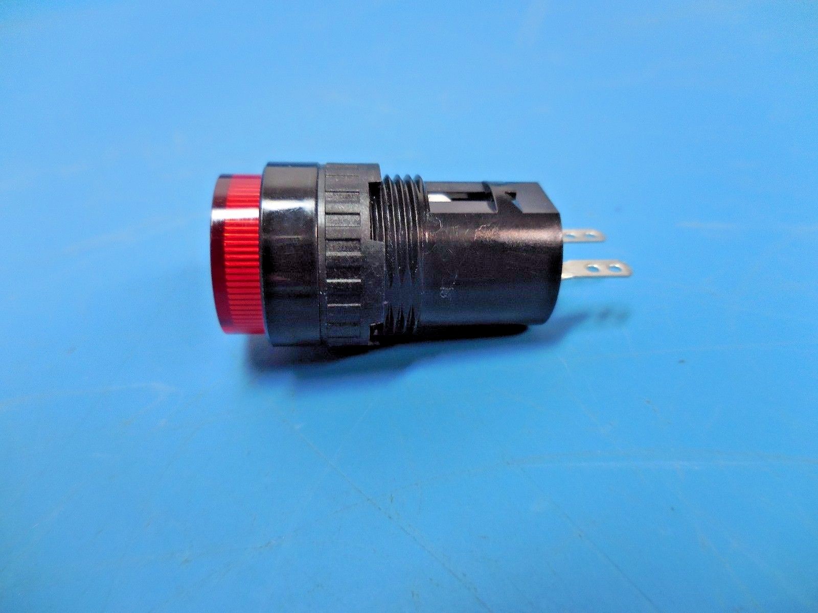 IDEC AP6M166-R Pilot Light, Red, 6V Direct,16mm Mounting, LED Flat Lens ...