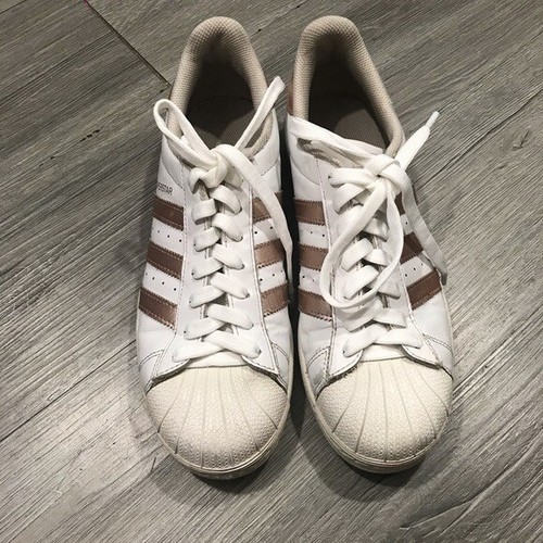 ICONIC ADIDAS SUPERSTAR SNEAKER w/ Copper Details | eBay