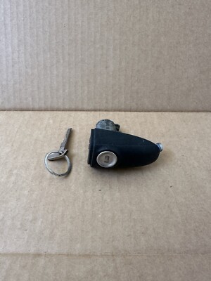 2007-2018 Mercedes Dodge Sprinter Key Door Cylinder Lock with key blade ...