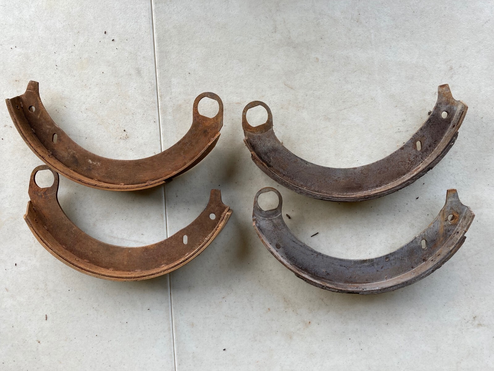 1939 - 1948 Vintage Ford Brake Shoe Set 4 | eBay UK