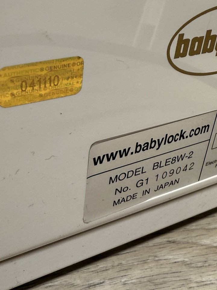 BABY LOCK EVOLUTION THREAD SERGER MODEL BLE8W-2 - EXC CONDITION - Read ...