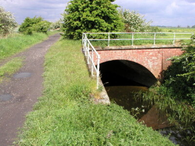 Photo 6x4 Burstwick Drain railway bridge. Hedon On the old Hull to ...